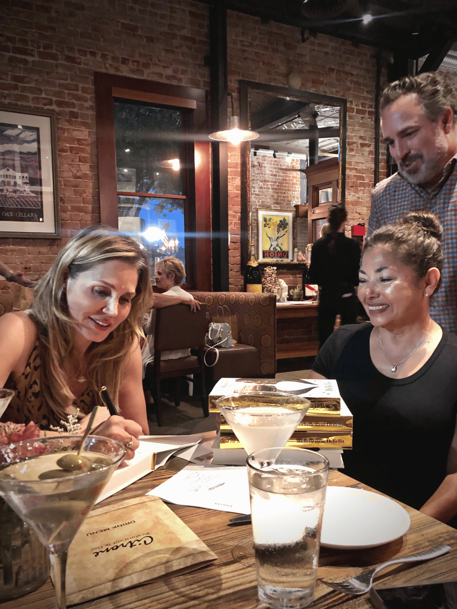 Interview with Author Michelle Rene Debellis - HeyitsCarlyRae